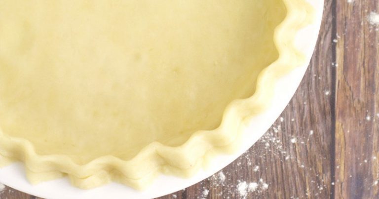 15 Pretty Ways to Finish Pie Crust Edges | The Gracious Wife